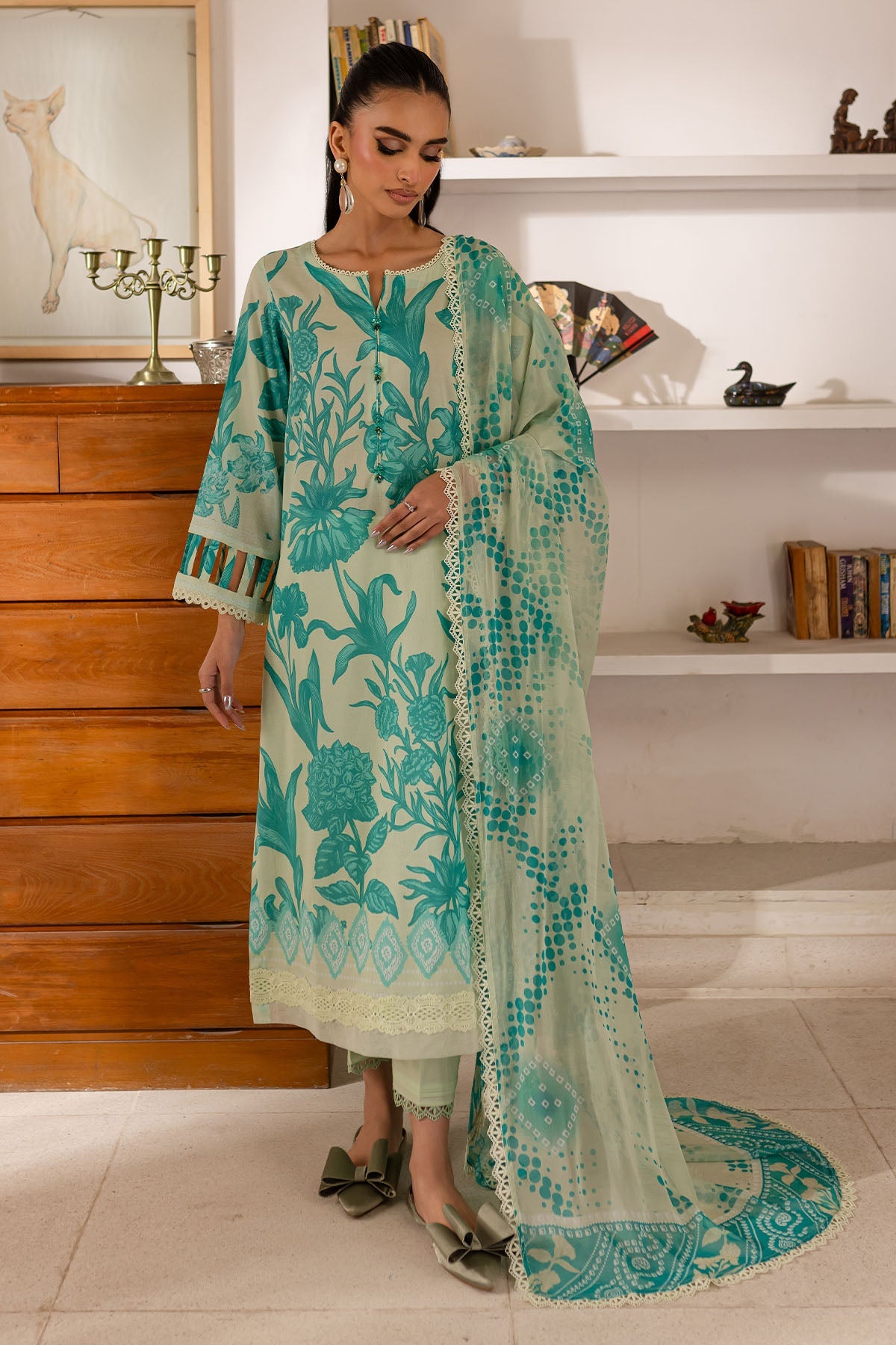 Signature Prints Dorya Lawn – PFF Premium Store