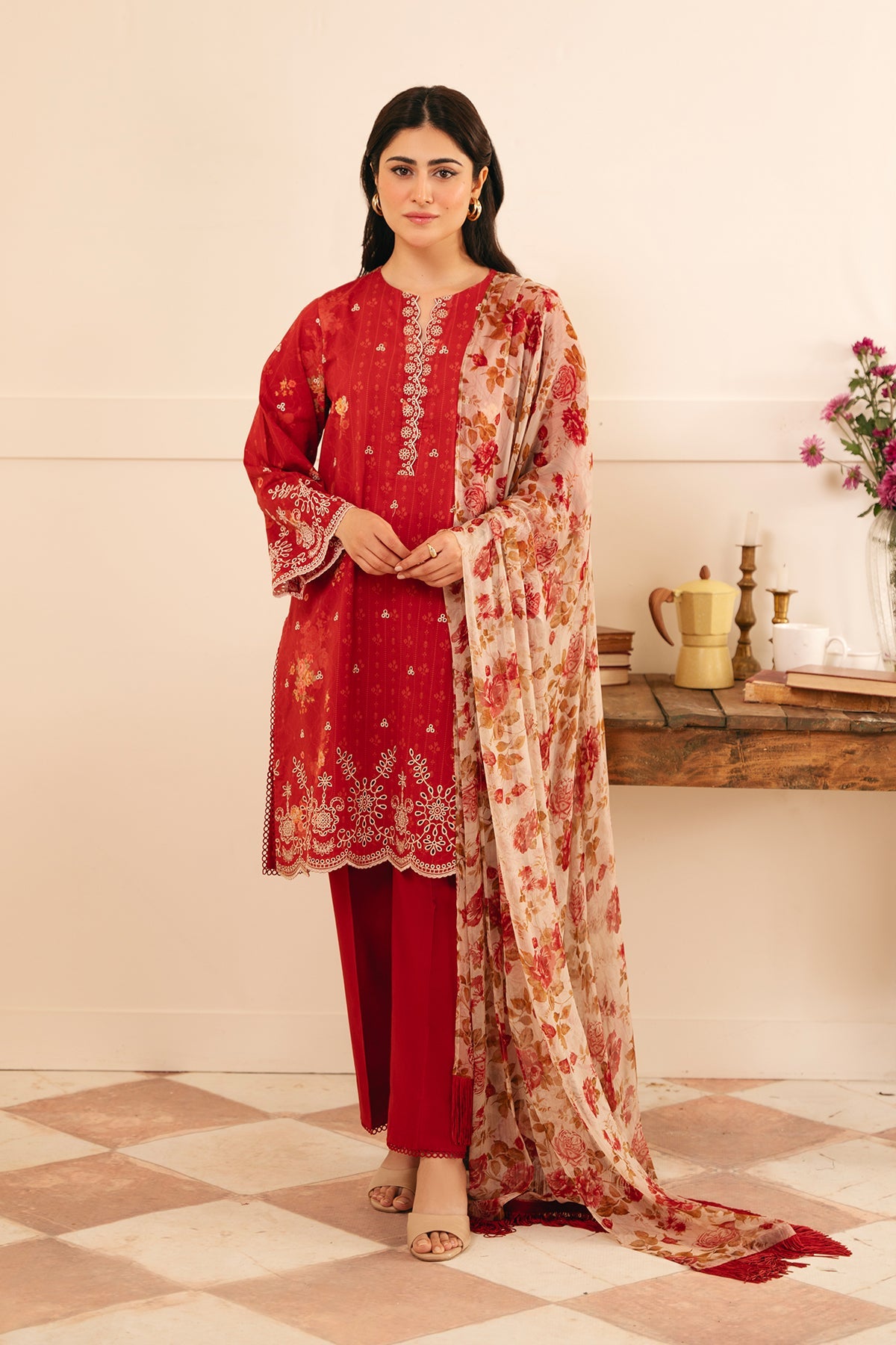 Raya Embroidered Lawn – PFF Premium Store